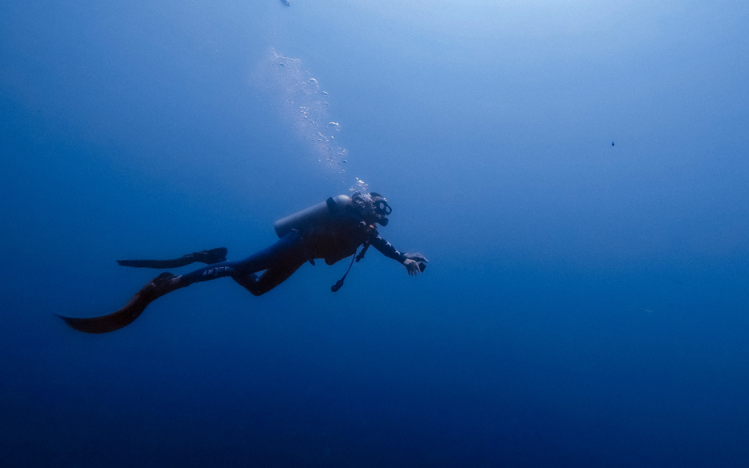 Scuba Diving - How to recover your regulator underwater? | Bikat Adventures