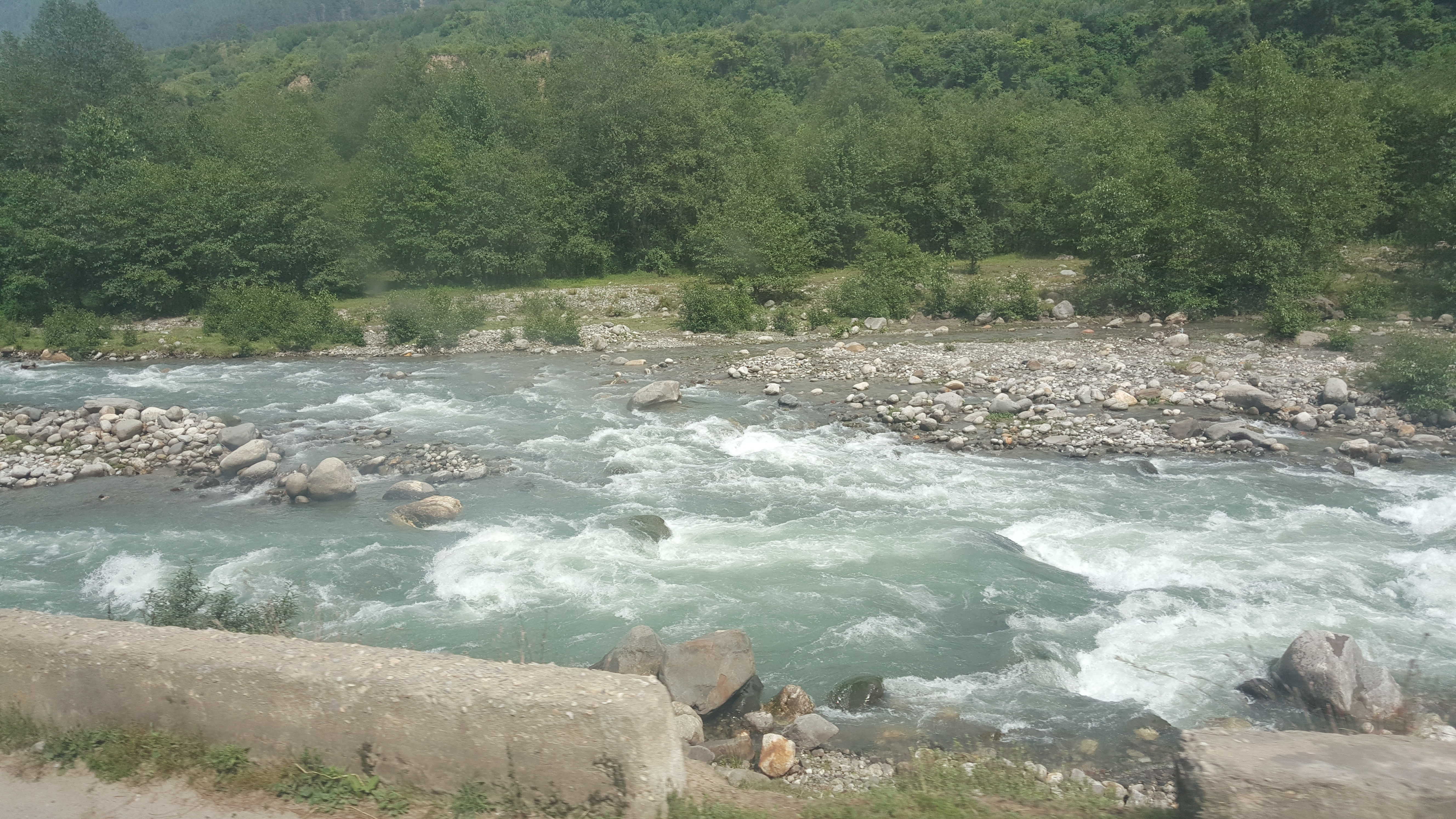 Perfect Himalayan Trek: Beas Kund Trek